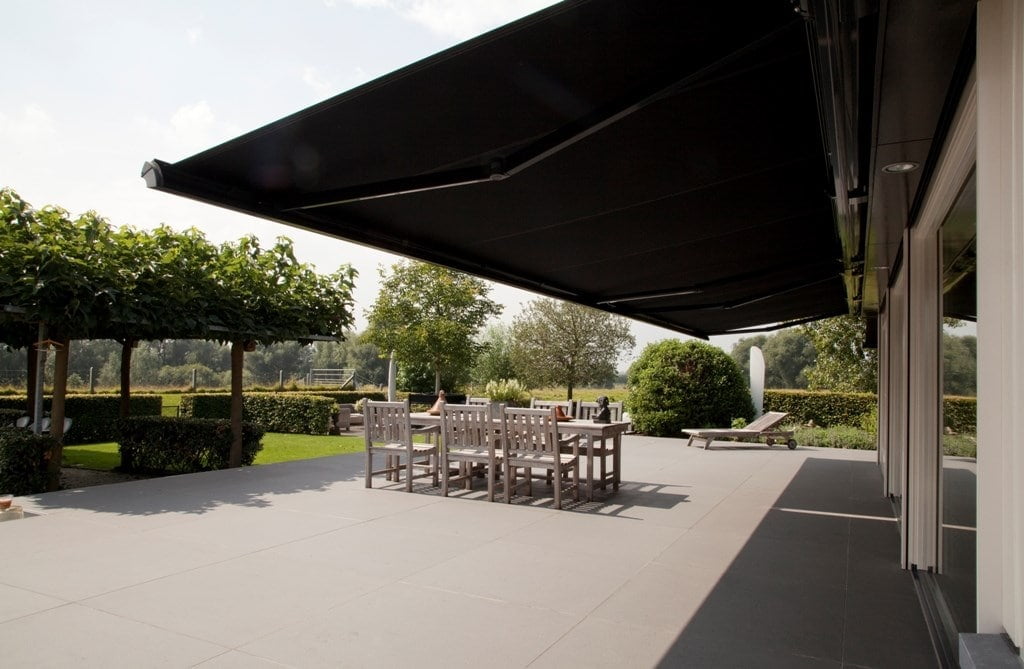 Absolute top zonneschermen - Zonwering Hollands Kroon